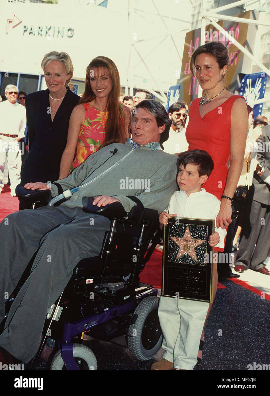 Christopher reeve family hi-res stock photography and images - Alamy