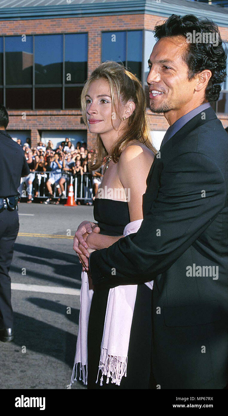 Robert Julia & Brat BenjaminRobert Julia & Bratt Benjamin-5 Event in ...