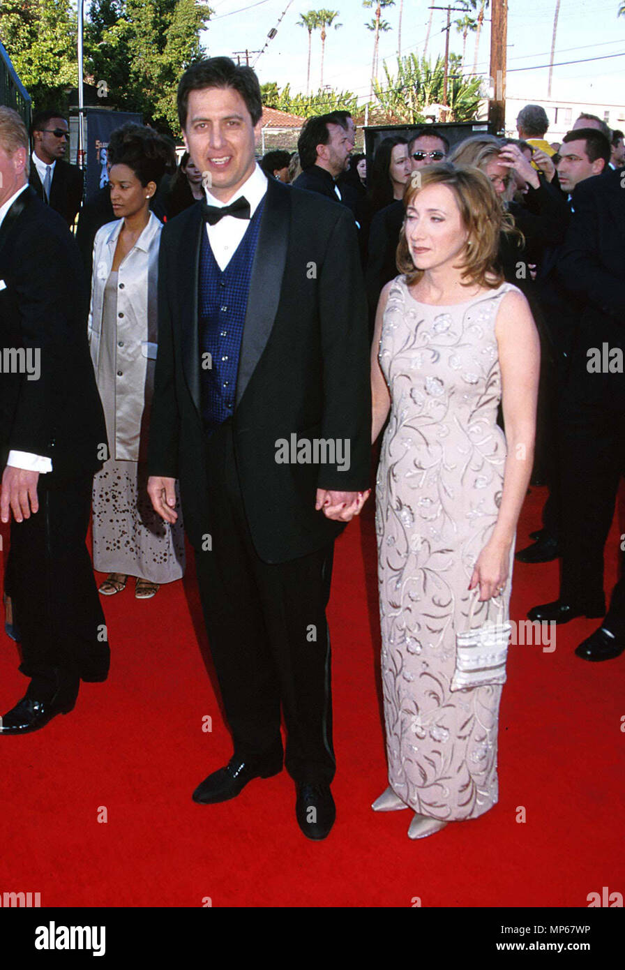 Ray romano family hi-res stock photography and images - Alamy