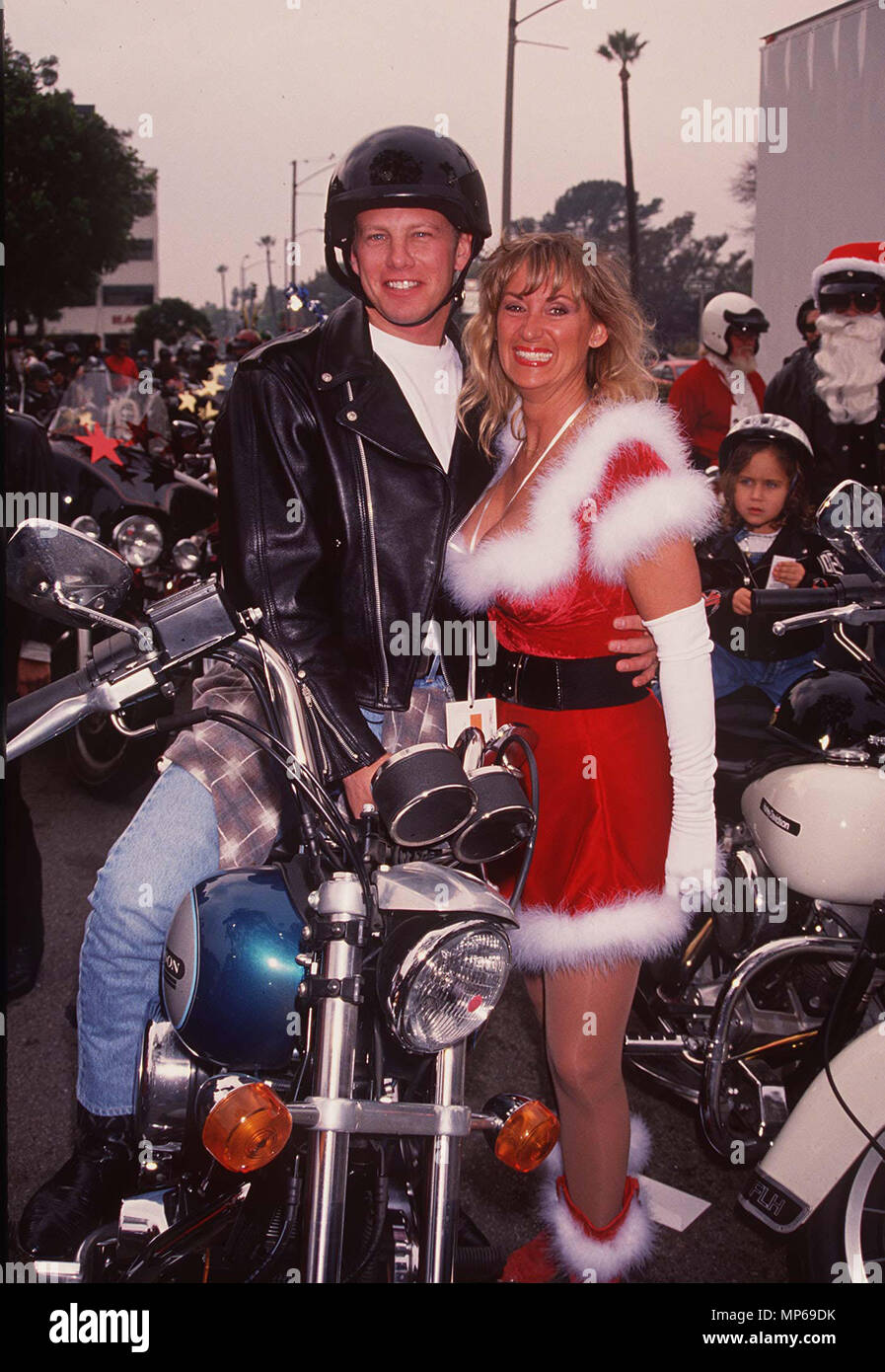 Ziering Ian +Mrs Claus 1 - Ziering Ian +Mrs Claus 1 Event in Hollywood ...
