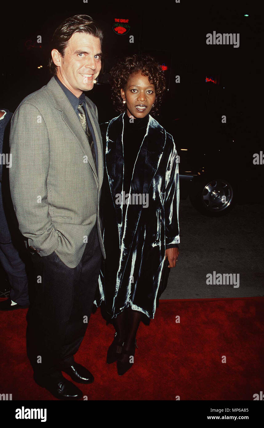 Alfre woodard and husband hi-res stock photography and images - Alamy