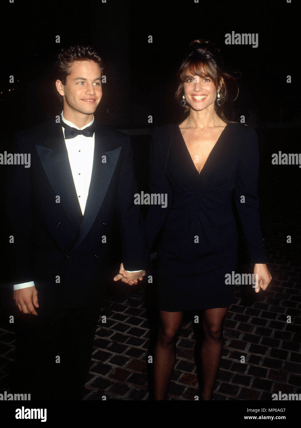 BEVERLY HILLS, CA - JANUARY 19: (L-R) Actor Kirk Cameron and actress ...