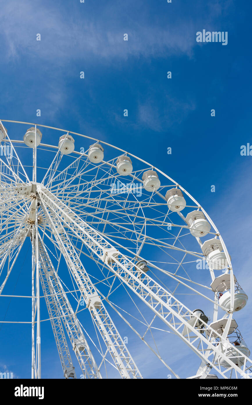 Big wheel fairground hi-res stock photography and images - Alamy