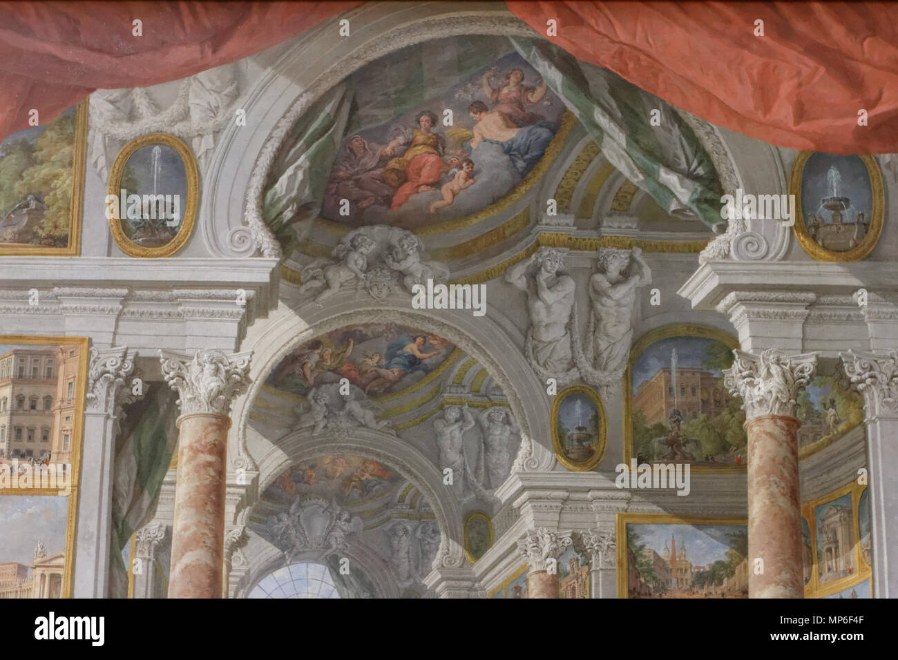 Rome moderne hi-res stock photography and images - Alamy