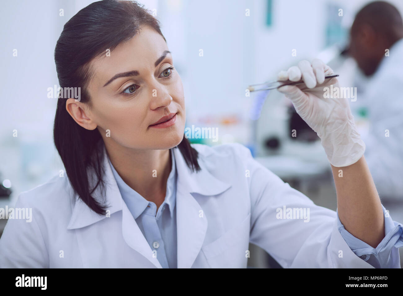 Bioengineer woman hi-res stock photography and images - Alamy