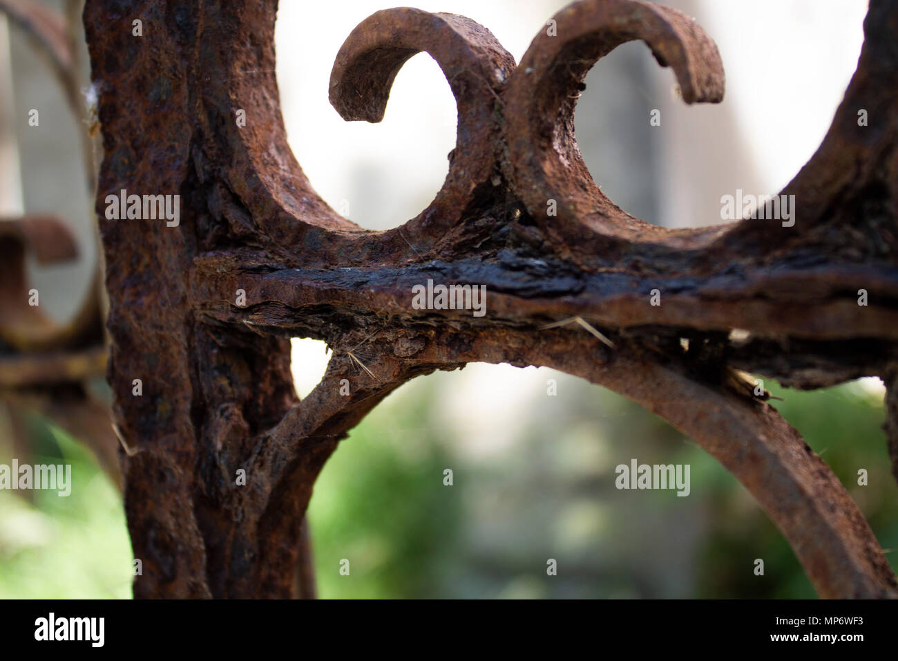 Boundary wall railings hi-res stock photography and images - Alamy