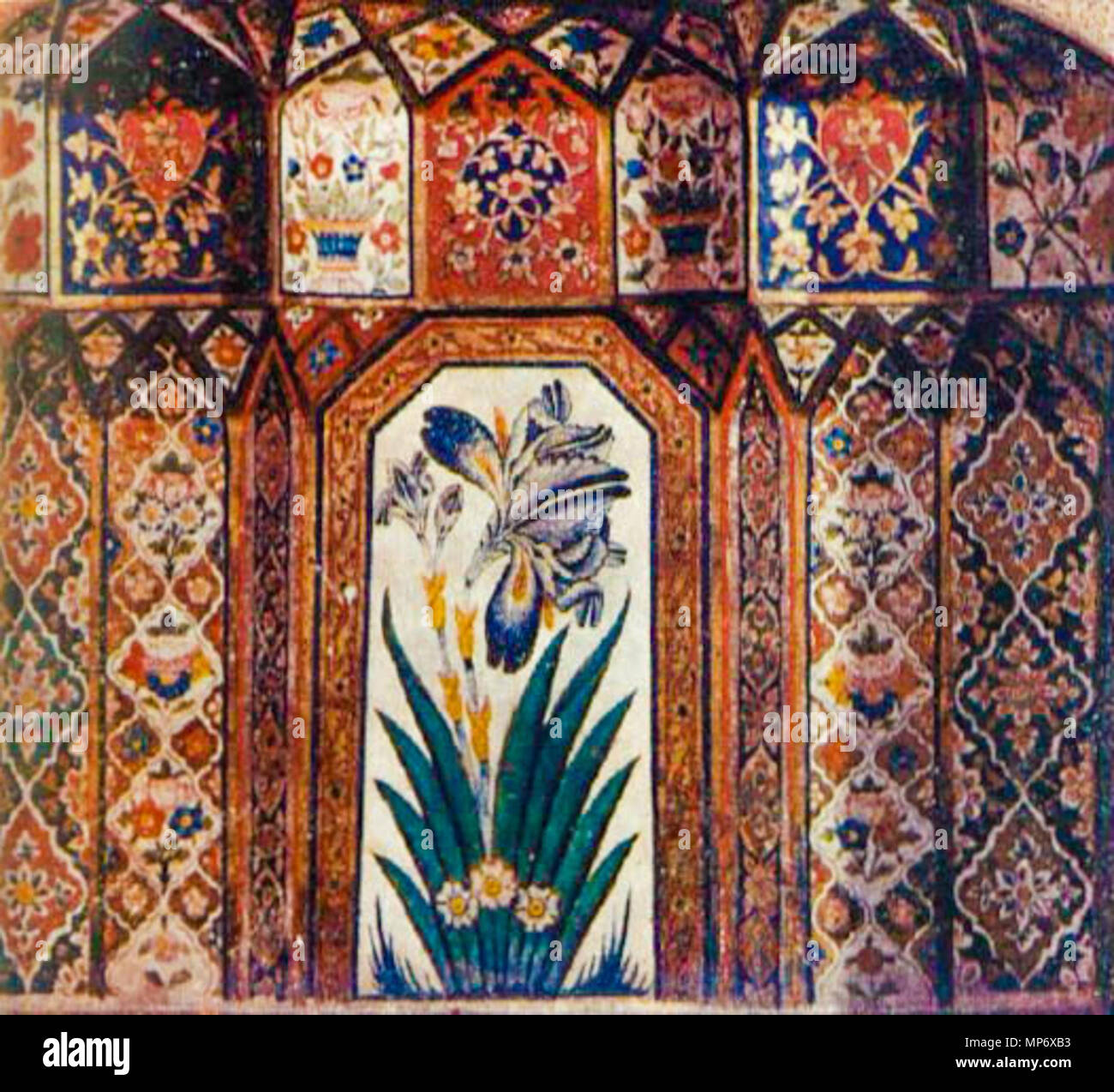 Divar hi-res stock photography and images - Alamy