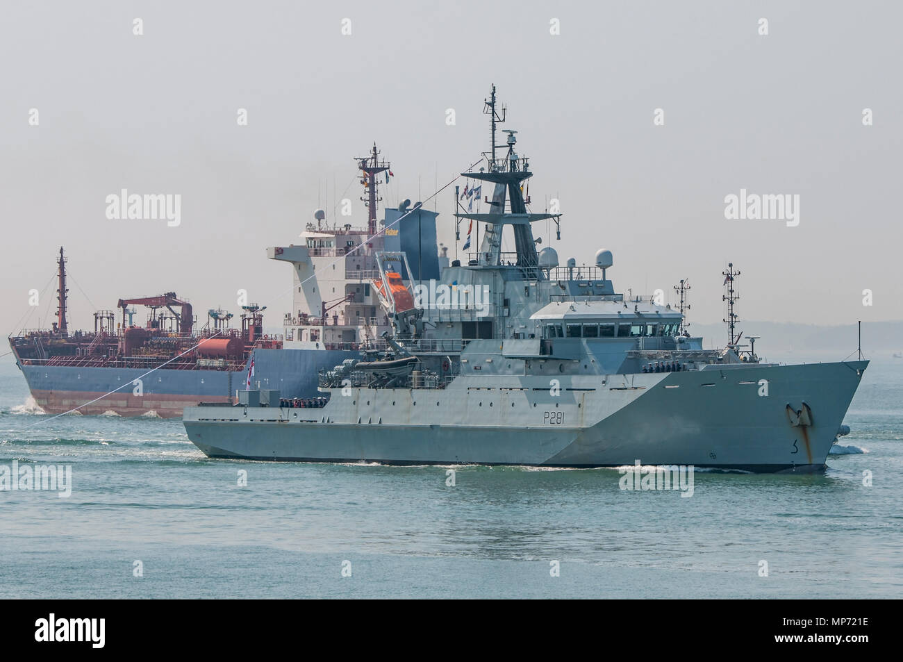 P281 royal navy hi-res stock photography and images - Alamy