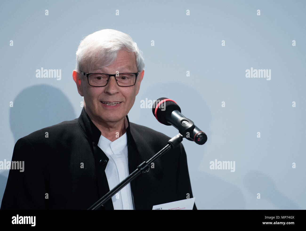 Alfred kerr hi-res stock photography and images - Alamy