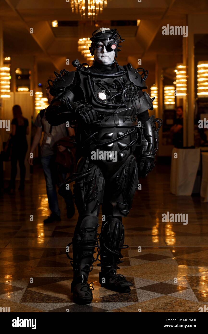 Bonn, Deutschland. 19th May, 2018. Star Trek Fan - Borg at FedCon 27 at ...