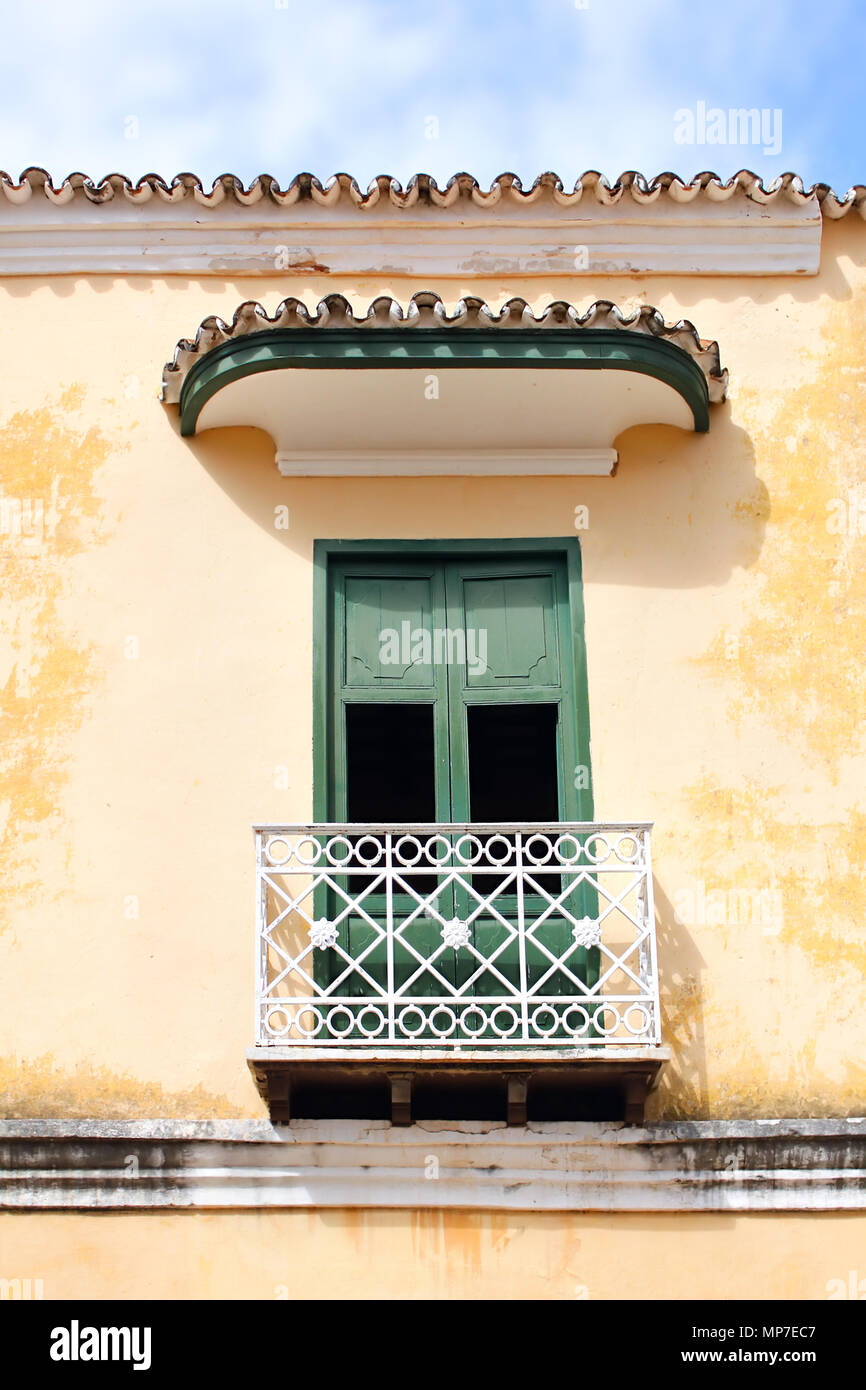 Balcony of colonial house hi-res stock photography and images - Alamy