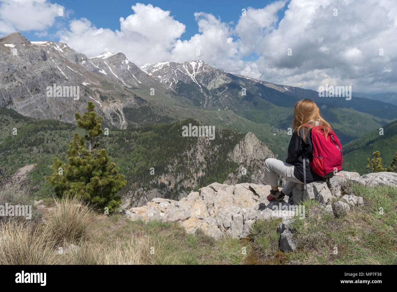 Female enjoys nature panorama hi-res stock photography and images - Alamy