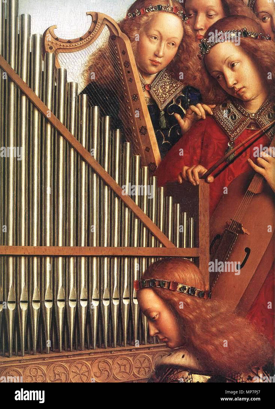 English: The Ghent Altarpiece: Angels Playing Music (detail) between ...