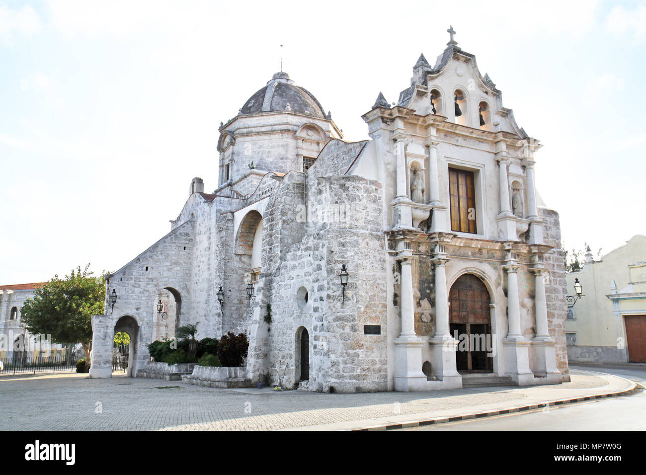 Old church in old part of Havana, Cuba Stock Photo - Alamy
