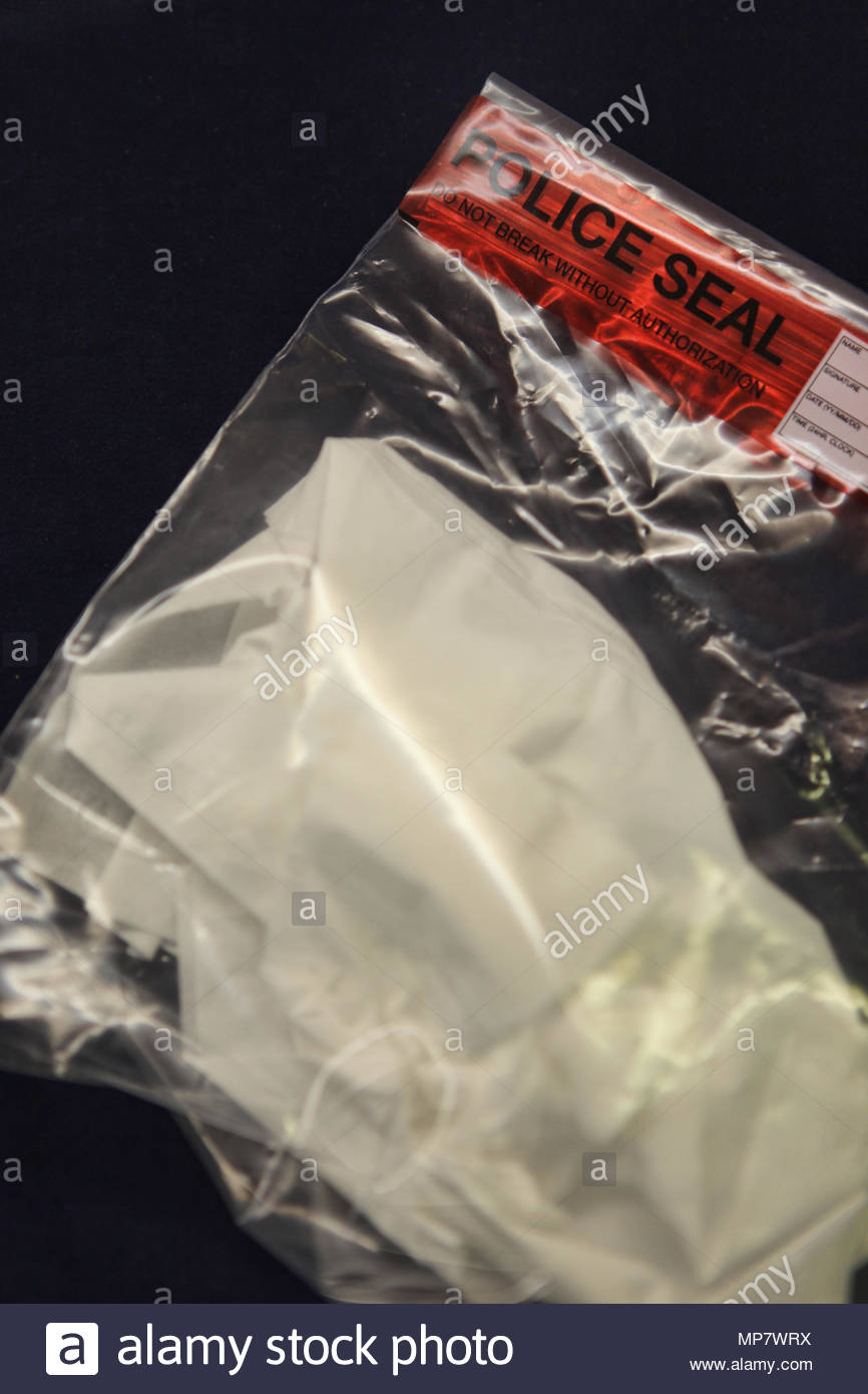 Evidence Bag Stock Photos & Evidence Bag Stock Images - Alamy