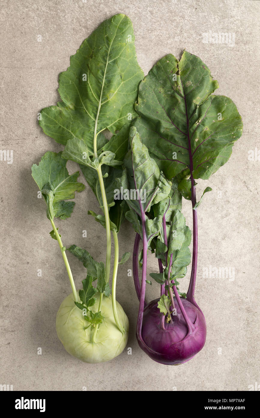 Fresh green and purple raw kohlrabi seen from above Stock Photo - Alamy