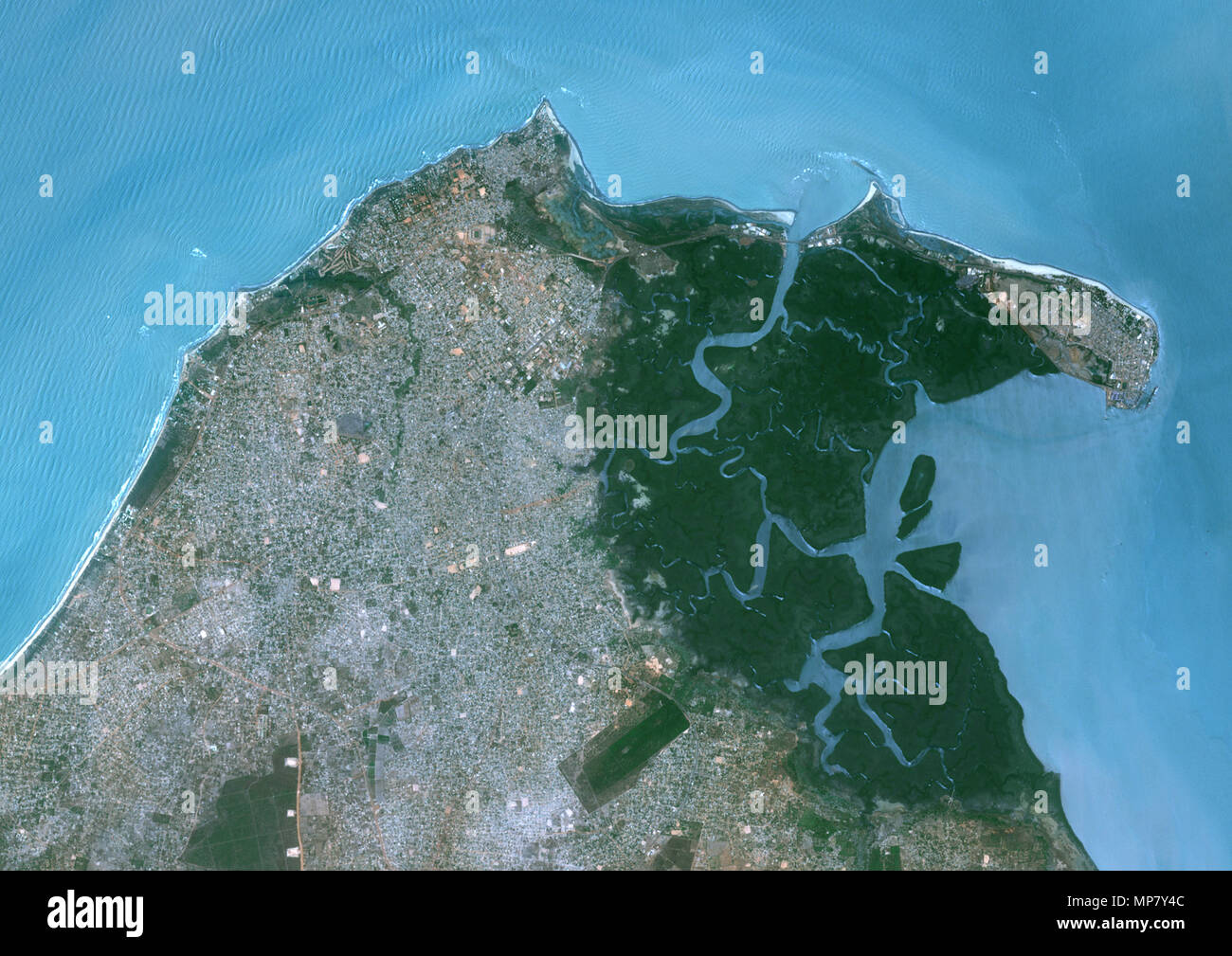 Serekunda hi-res stock photography and images - Alamy