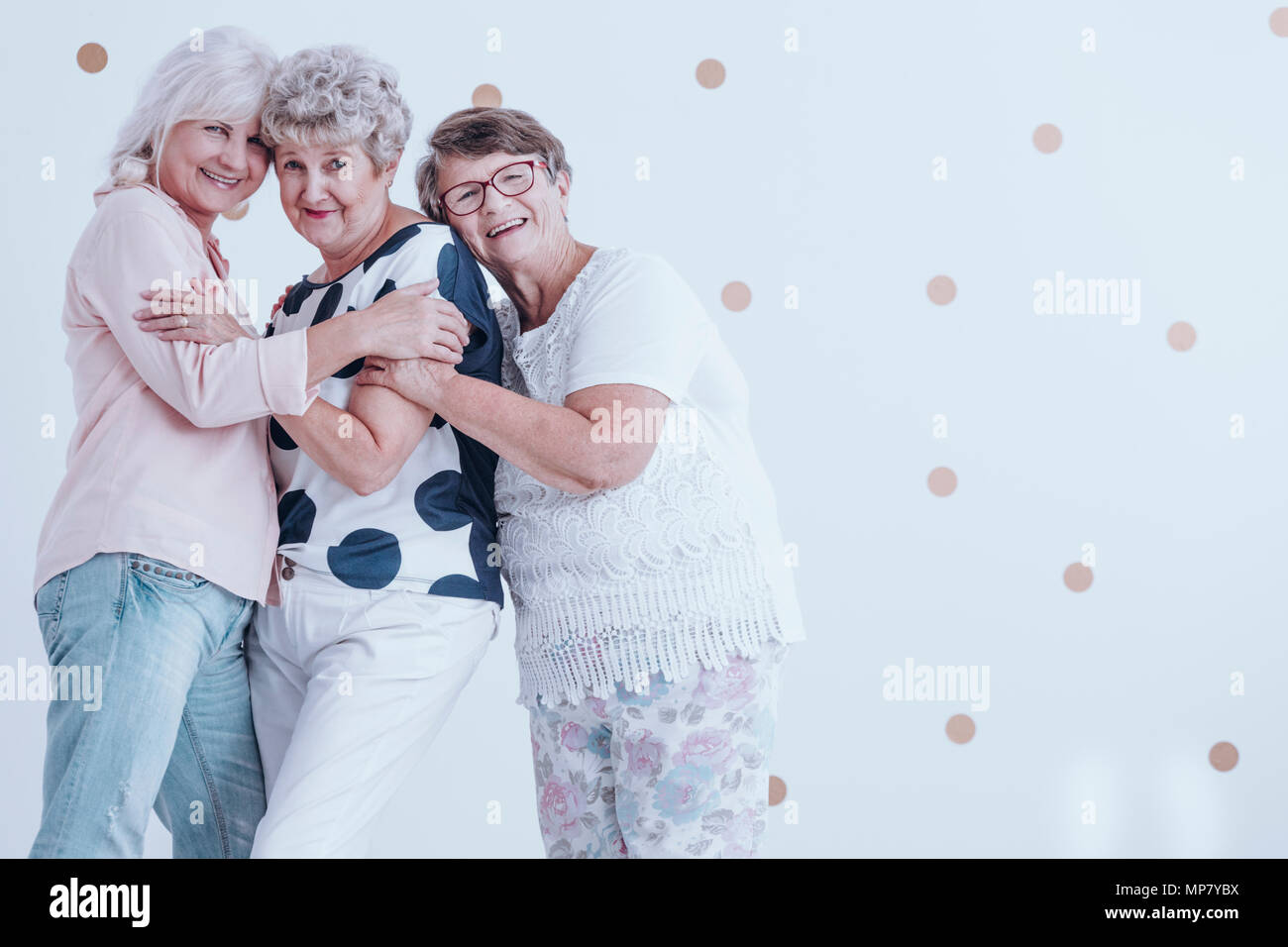 Women hugging each other hi-res stock photography and images - Alamy