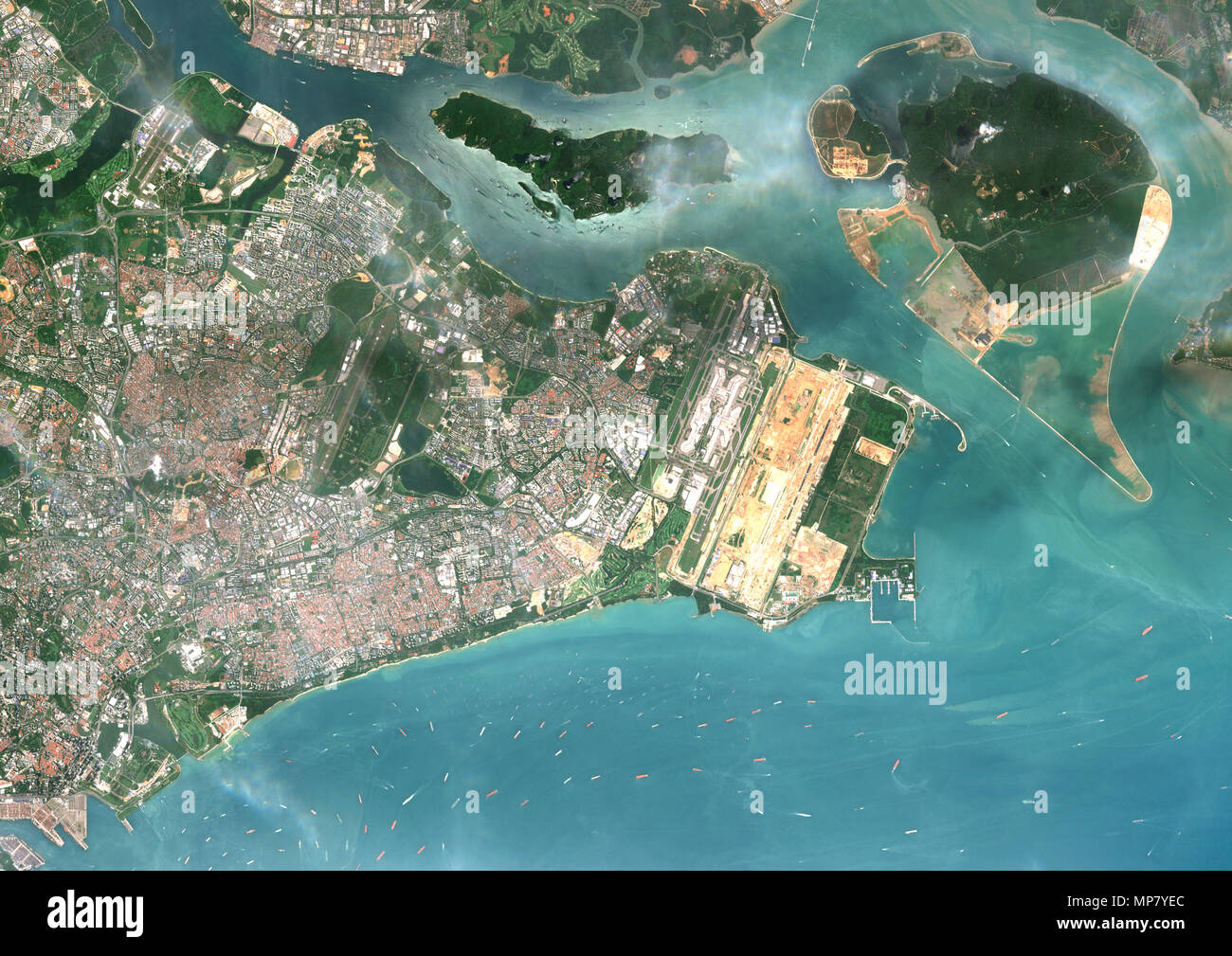Singapore satellite hi-res stock photography and images - Alamy