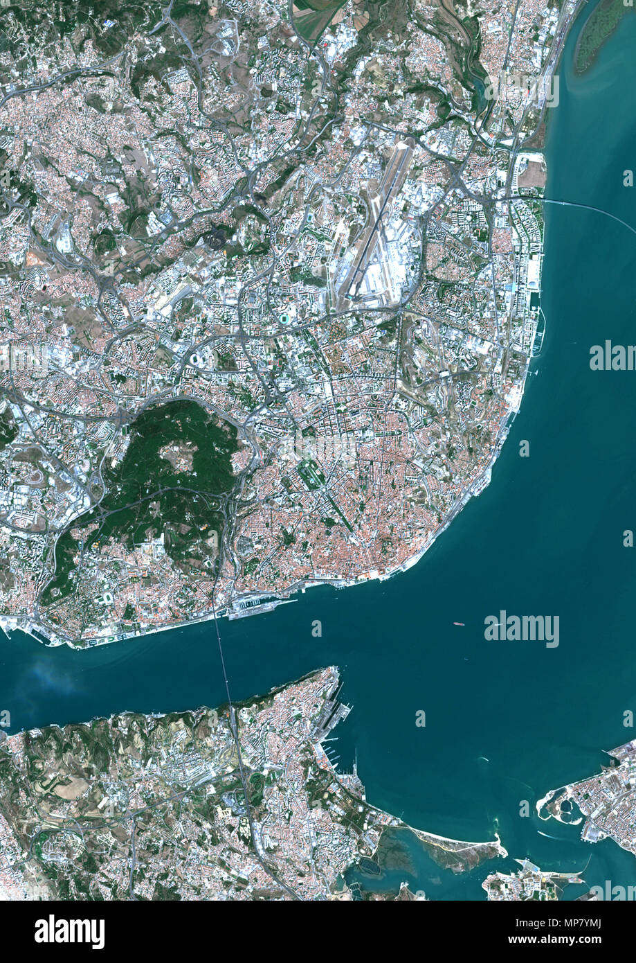 Lisbon image hi-res stock photography and images - Alamy