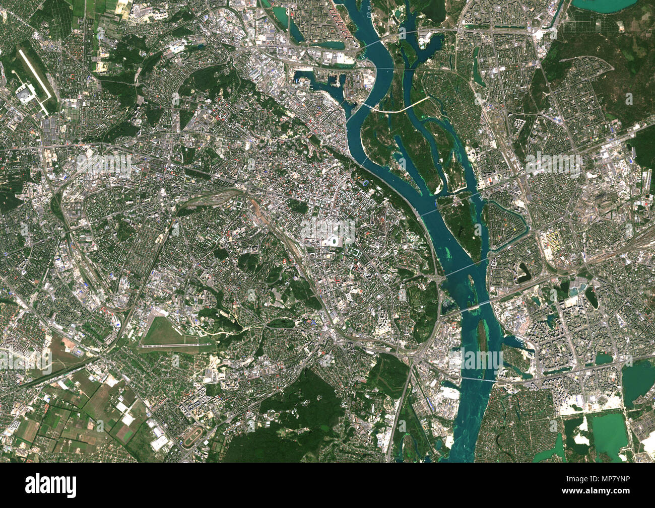 Kiev ukraine aerial view hi-res stock photography and images - Alamy