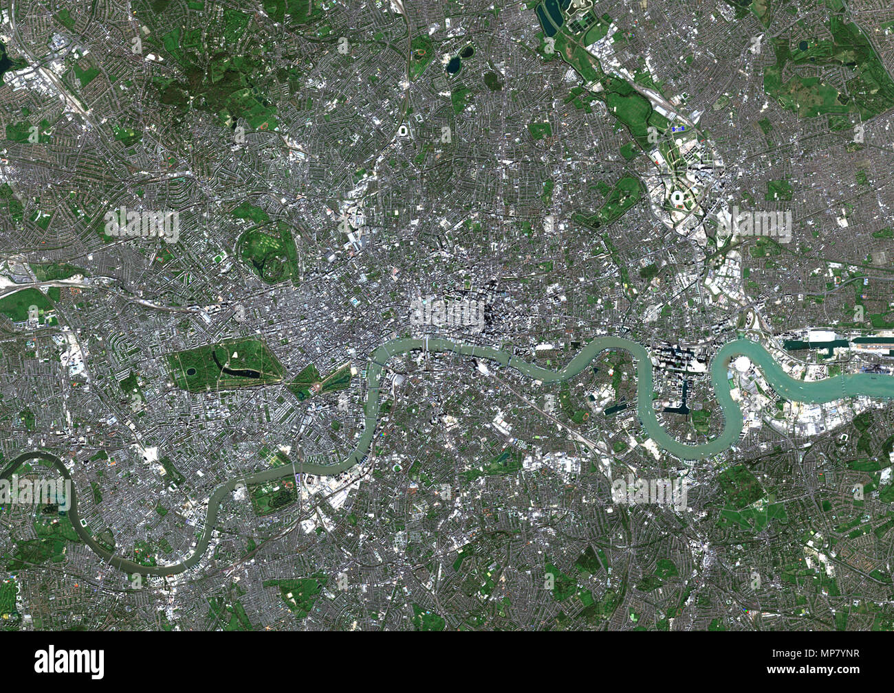 Satellite image london thames hi-res stock photography and images - Alamy