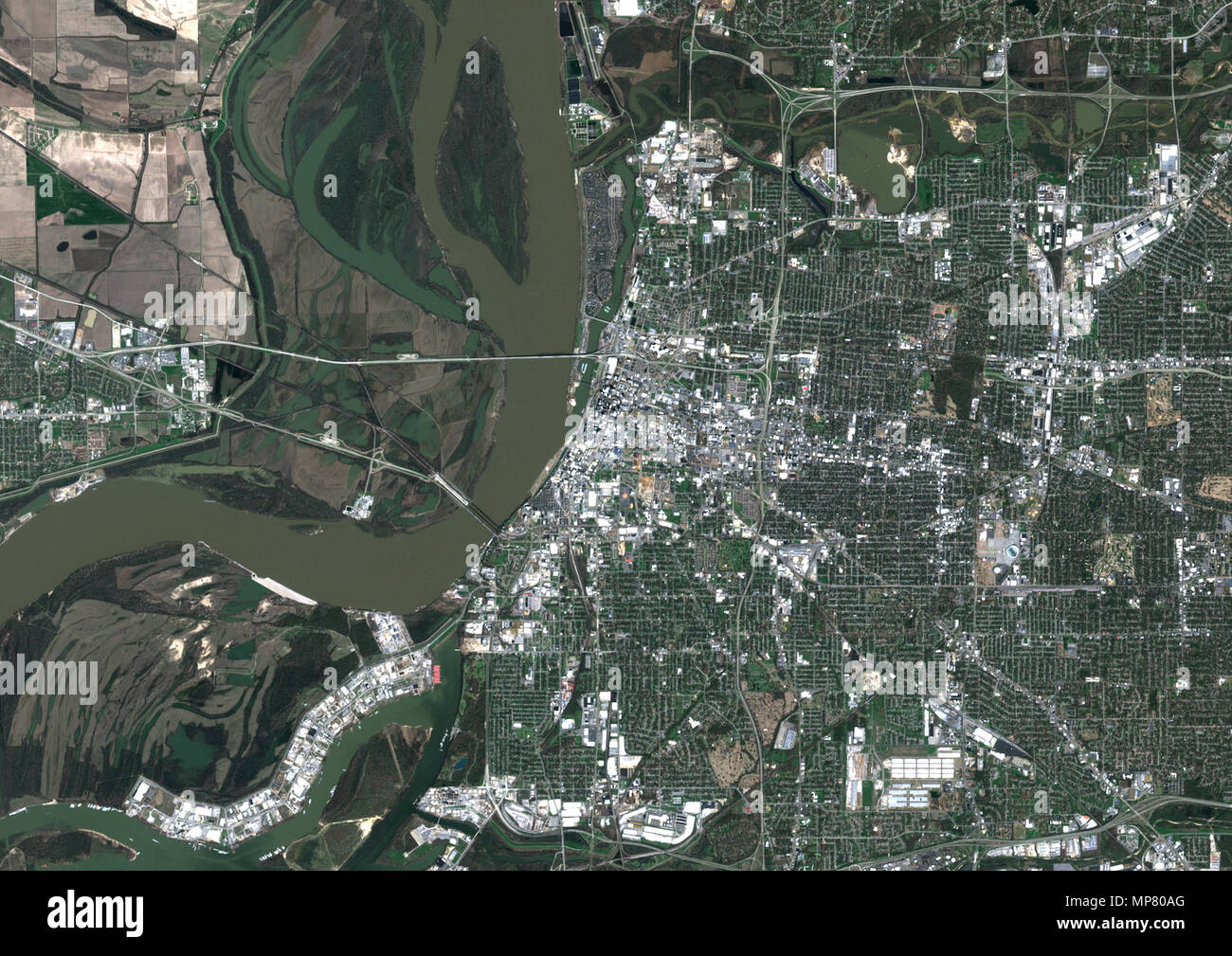 Memphis tennessee satellite image hi-res stock photography and images ...