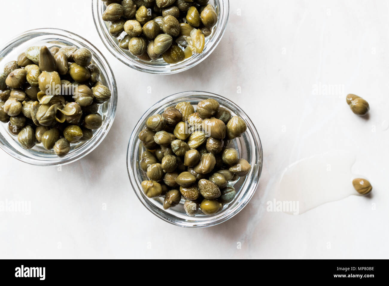 Edible Capers in Glass Bowl Ready to Eat. Organic Food Stock Photo - Alamy