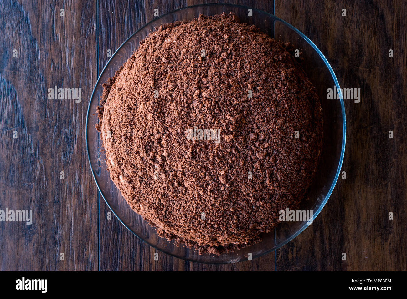 Homemade Mink Mole Hole Cake with Chocolate Biscuit, Banana and Cream ...