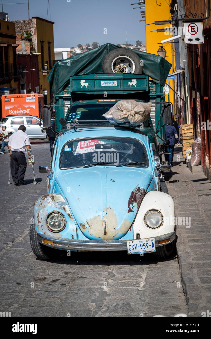 Old Volkswagen Beetle car, San Miguel de Allende, a colonial-era city ...
