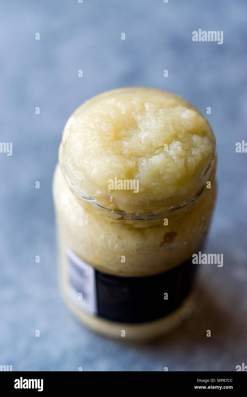 Ginger garlic paste hi-res stock photography and images - Alamy