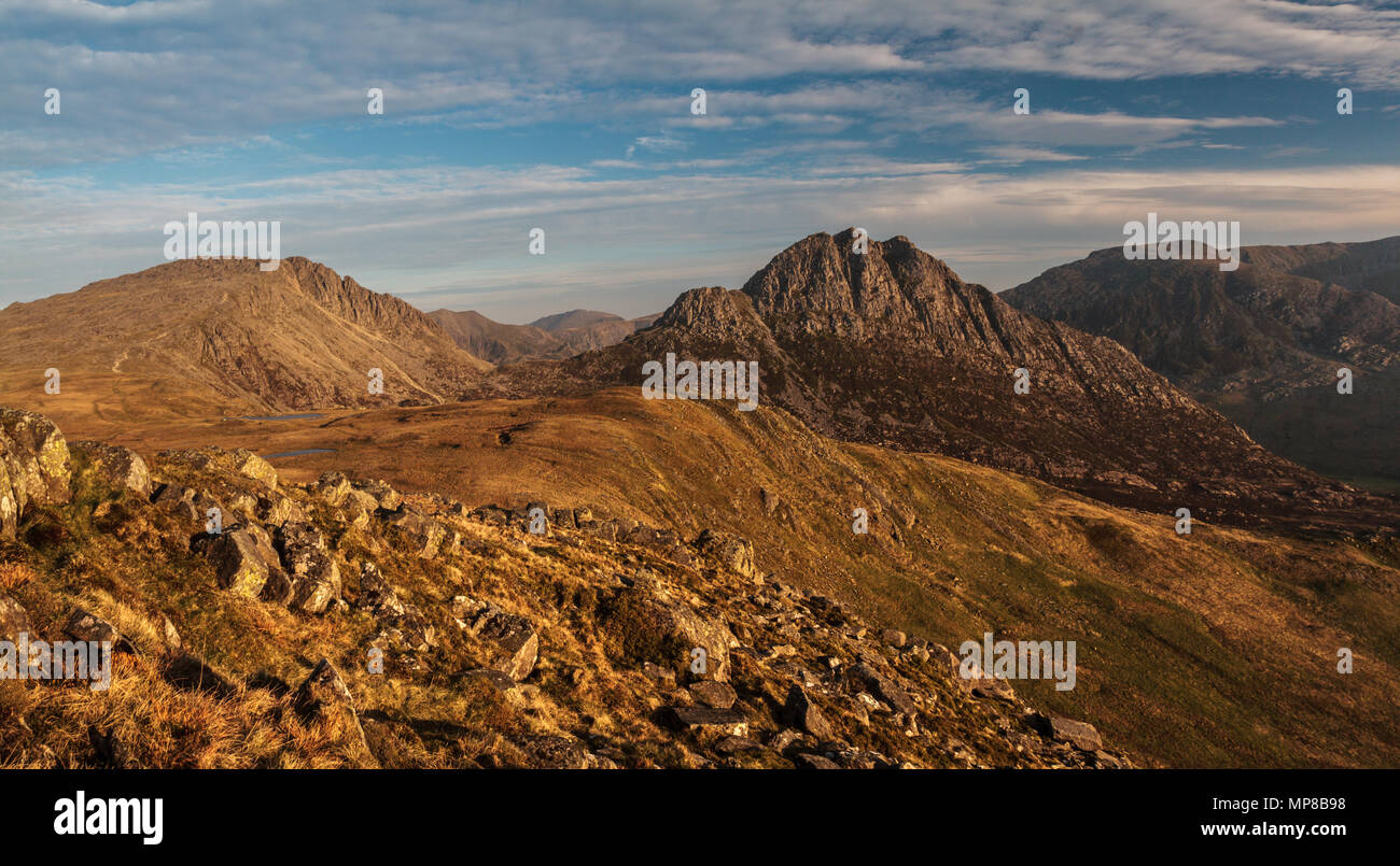 Tryfan from Y Foel Goch, Snowdonia National Park, Wales Stock Photo - Alamy