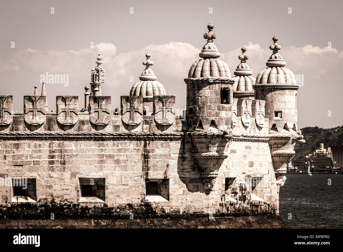 Medieval architecture of portugal hi-res stock photography and images ...