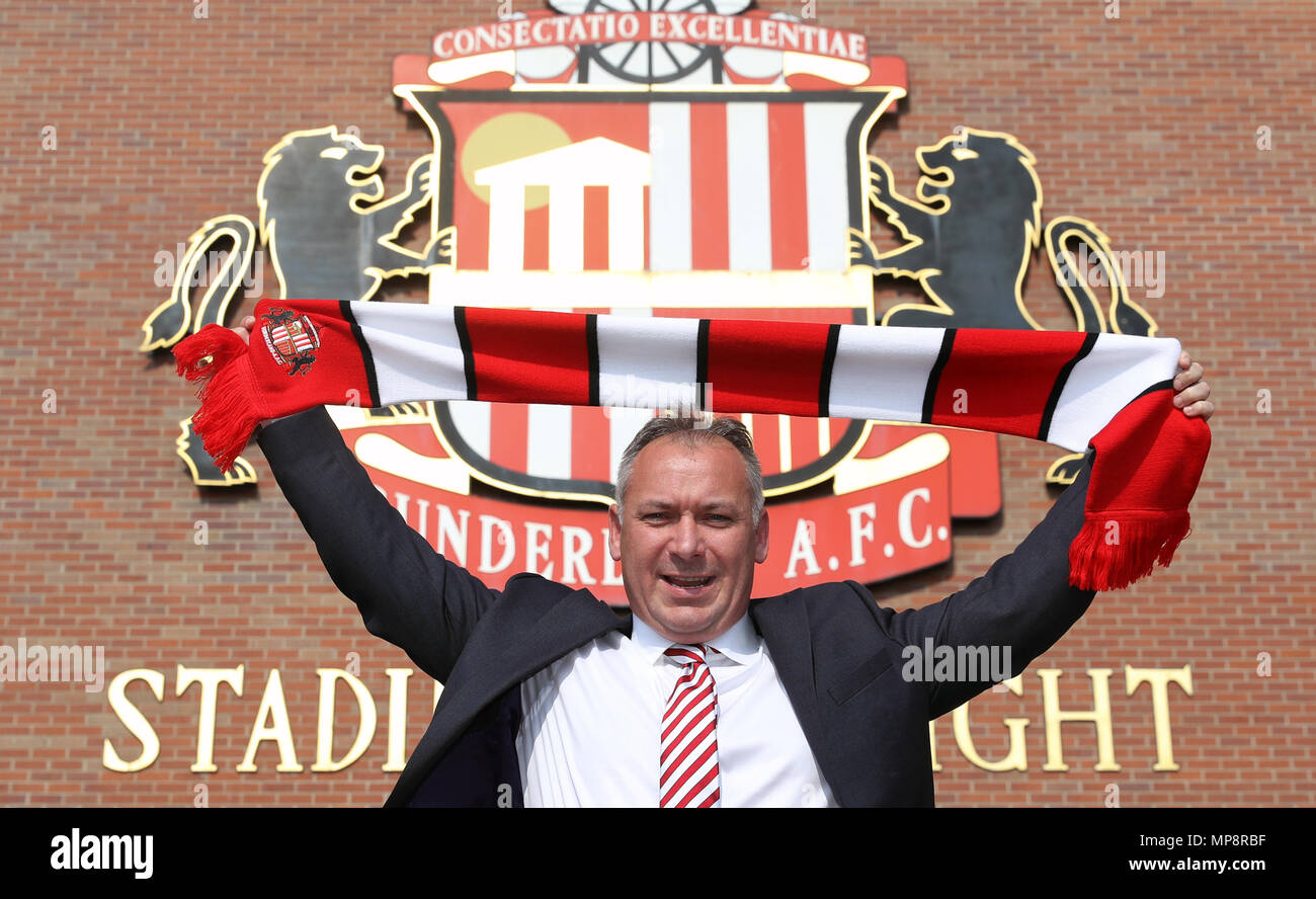 Sunderland new owner Stewart Donald poses for a picture after the press ...