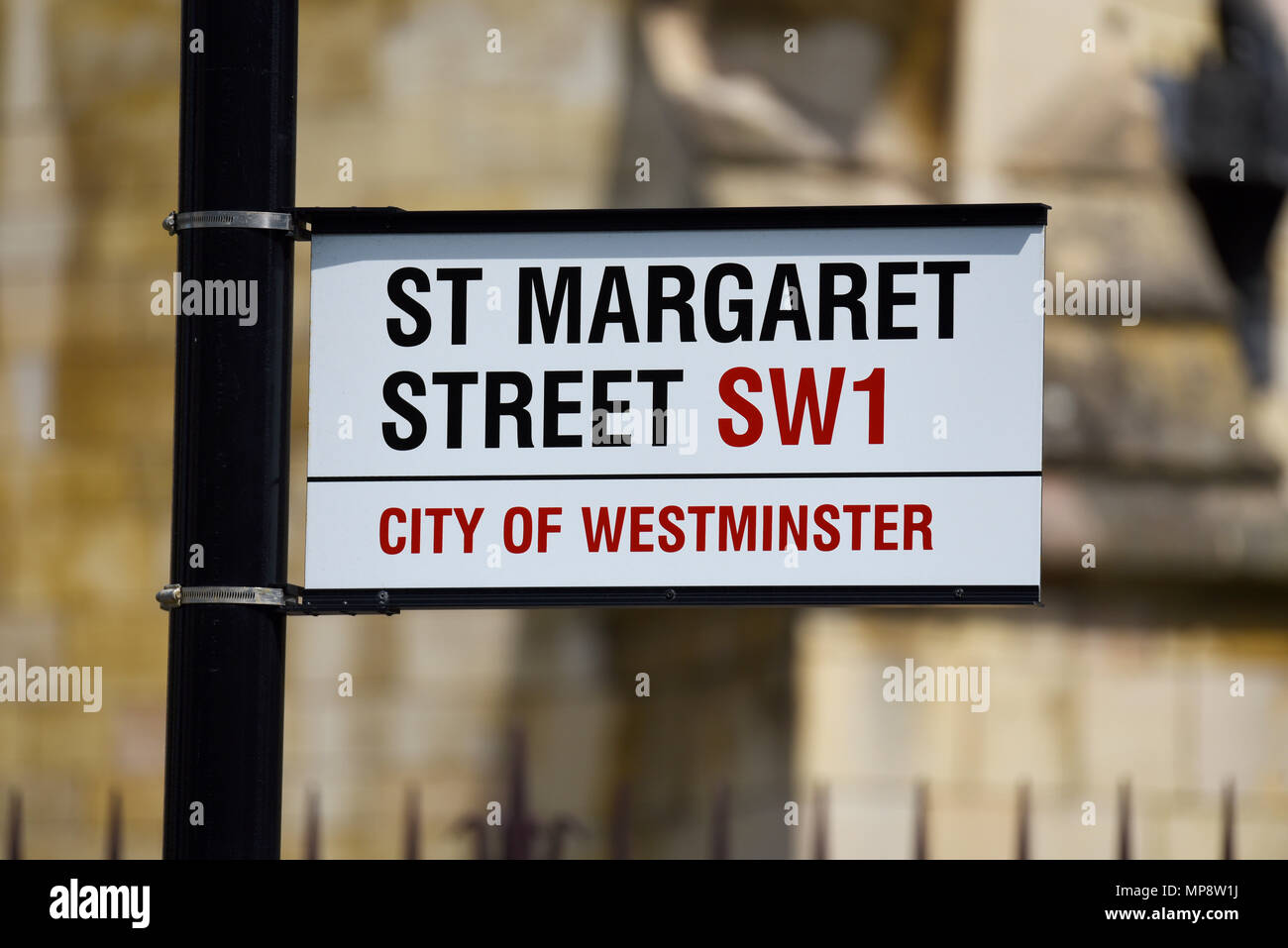 Street sign parliament square london hi-res stock photography and ...