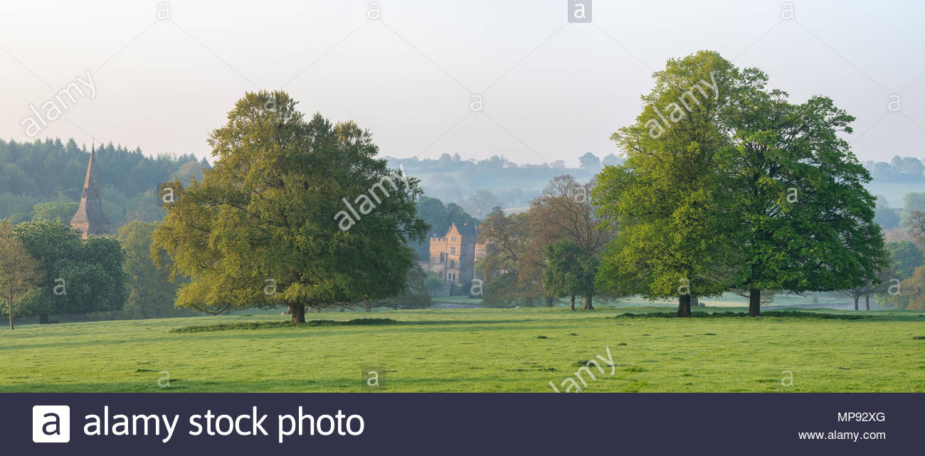 Spring Castle Britain High Resolution Stock Photography and Images - Alamy