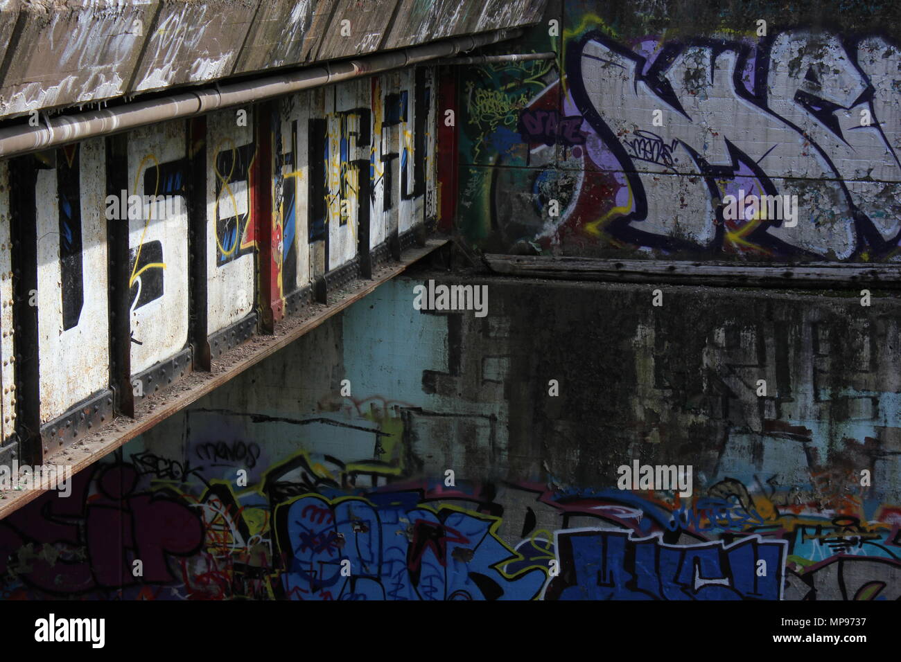 Glimpse of the Graffiti Bridge in Chicago, Illinois Stock Photo - Alamy