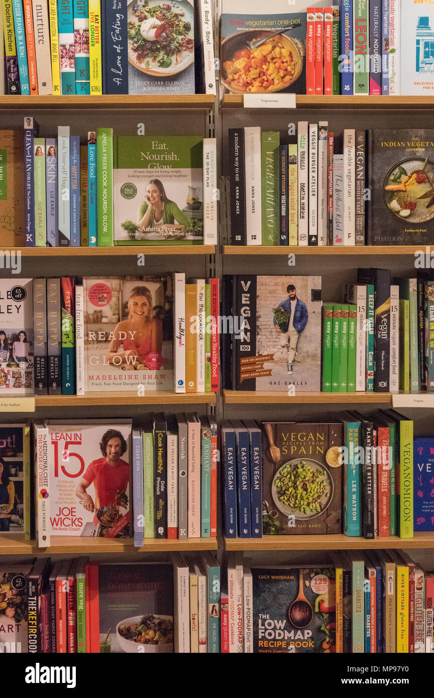 Large libraries hi-res stock photography and images - Alamy