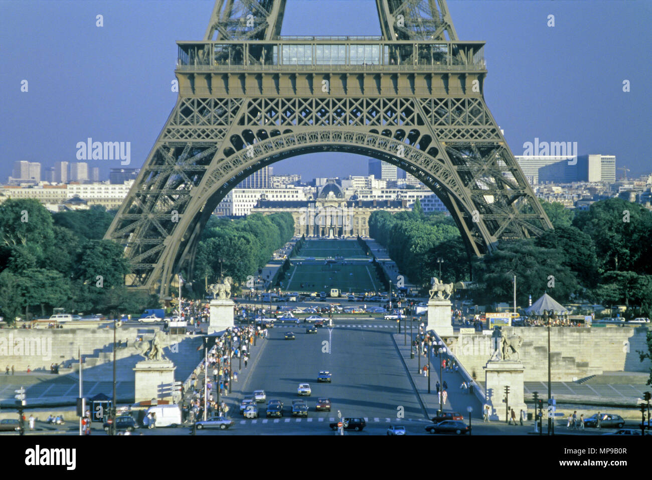 Paris 1988 hi-res stock photography and images - Alamy
