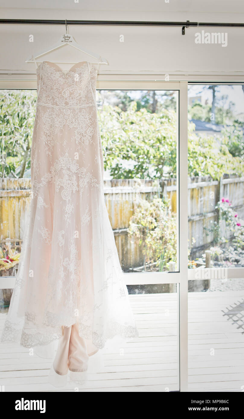 Bridal gown texture hi-res stock photography and images - Alamy