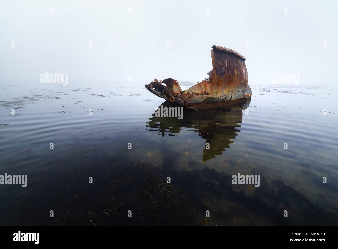 Ships skeleton hi-res stock photography and images - Alamy