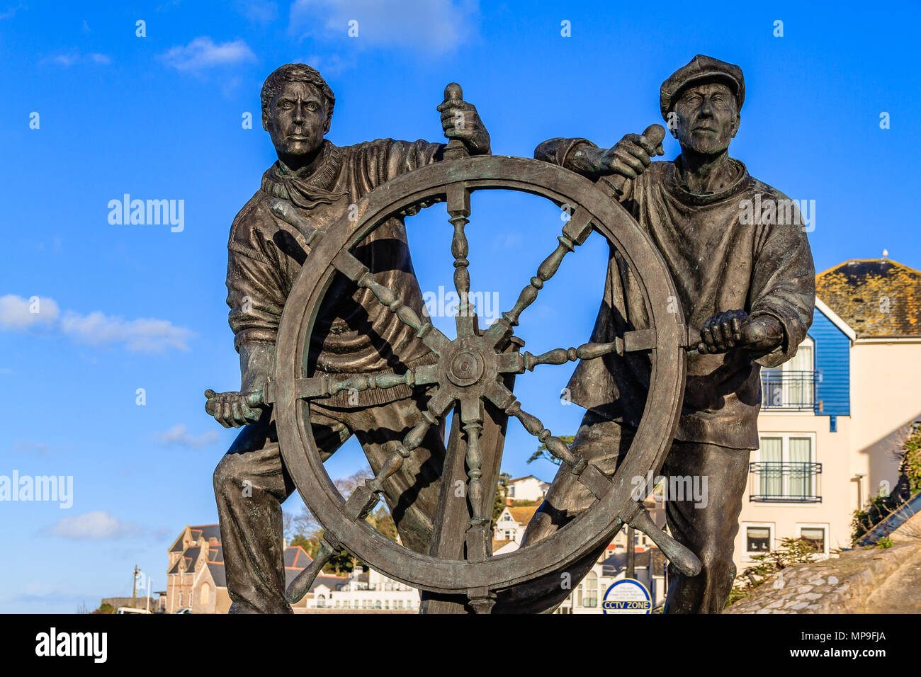 Statue of man and boy hi-res stock photography and images - Alamy