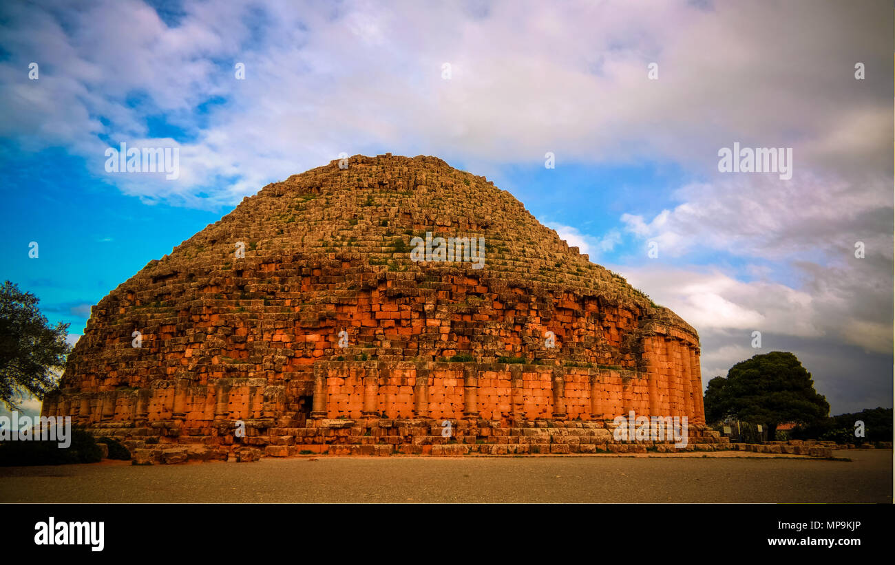 Tomb of Juba II and Cleopatra Selene II, Tipasa ruin, Algeria Stock ...