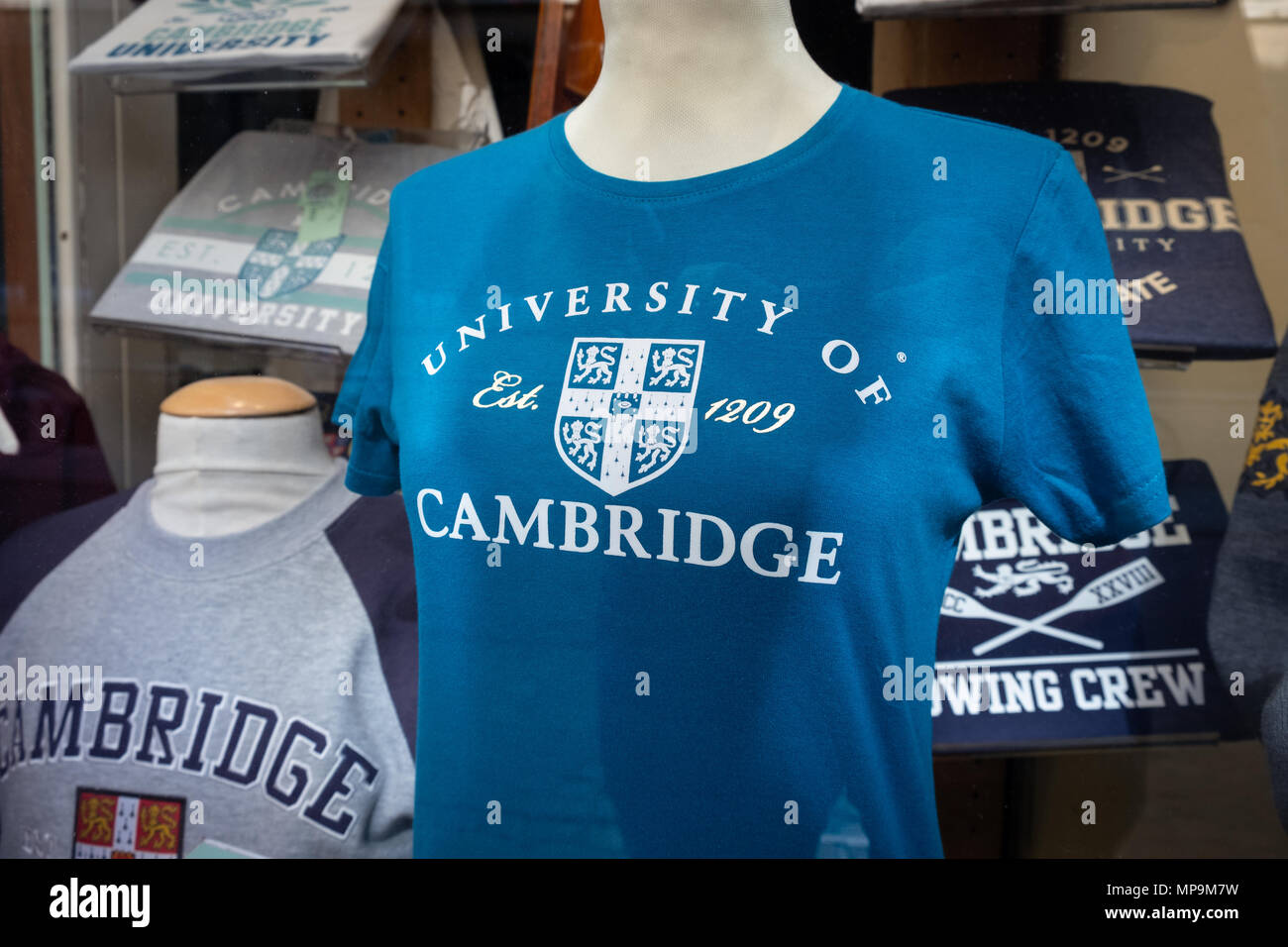 Cambridge clothing hi-res stock photography and images - Alamy