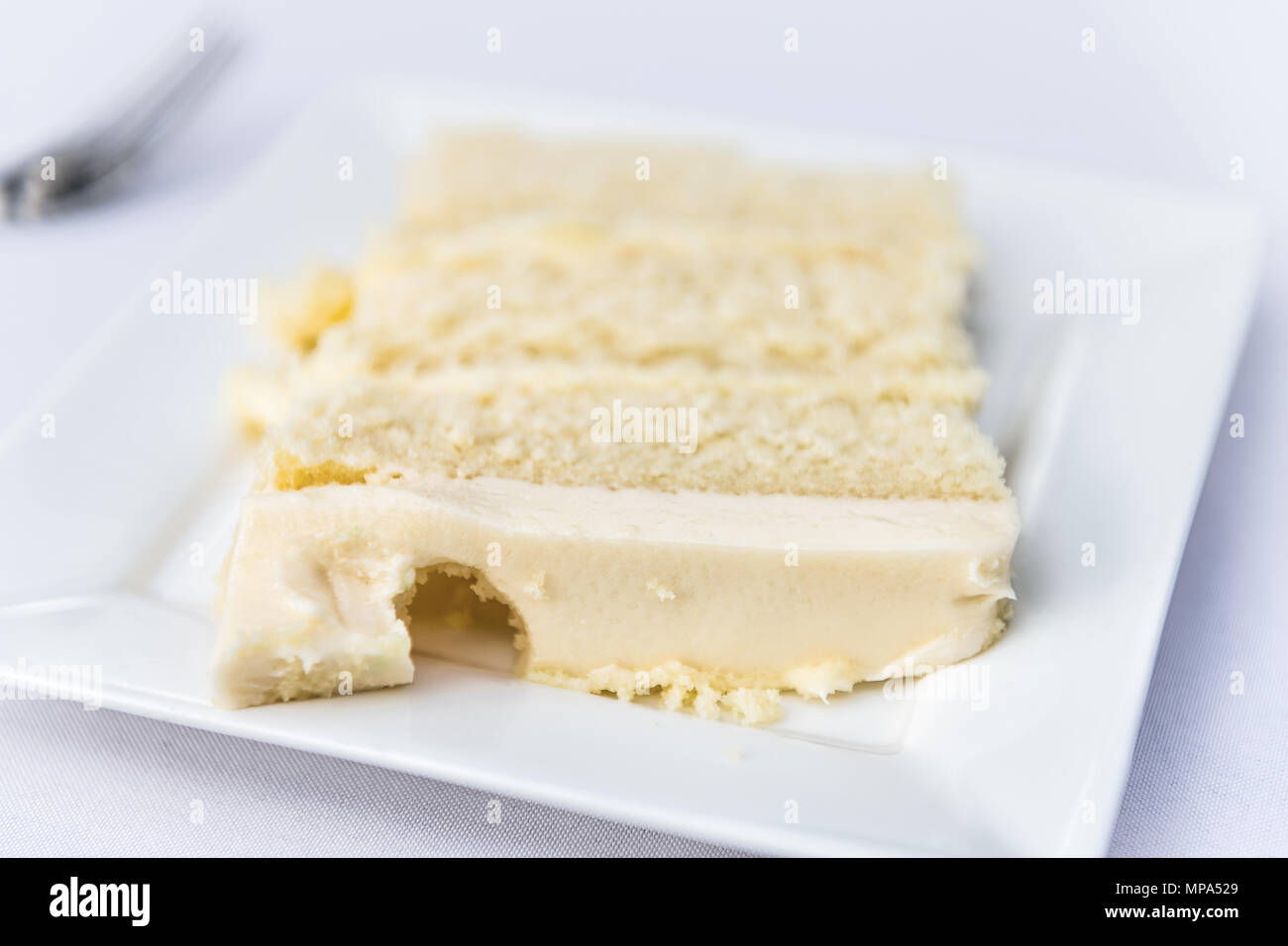 Wedding cake slice hi-res stock photography and images - Alamy