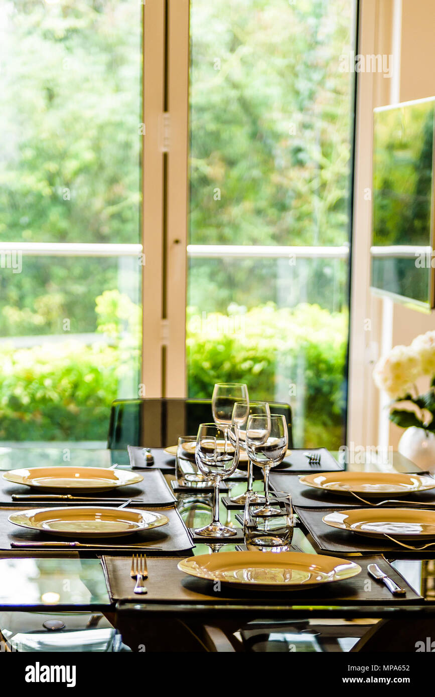 Set Table for Dinner Stock Photo - Alamy