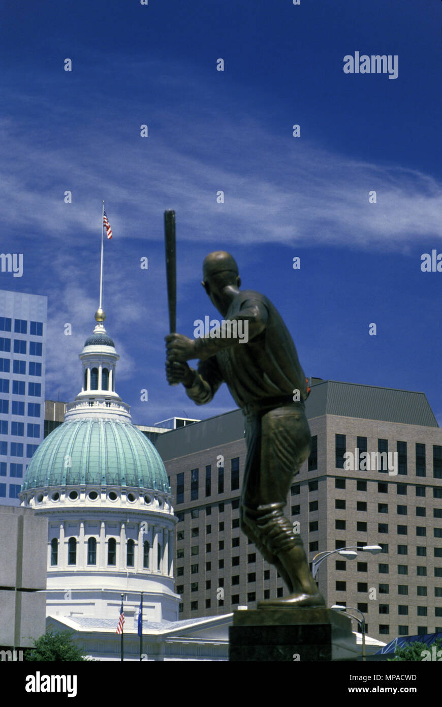 1988 HISTORICAL STAN MUSAIL BASEBALL PLAYER STATUE BUSCH STADIUM ST ...