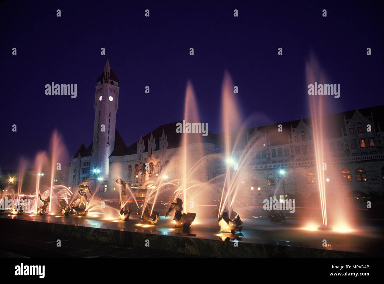 1988 HISTORICAL MEETING OF THE WATERS FOUNTAIN (©CARL MILES 1939) UNION ...