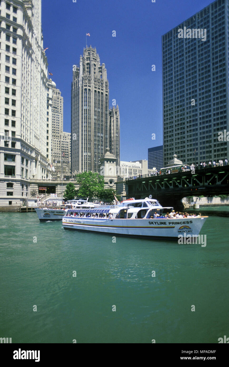 1988 HISTORICAL SIGHTSEEING TOUR BOATS CHICAGO RIVER LOOP CHICAGO ...