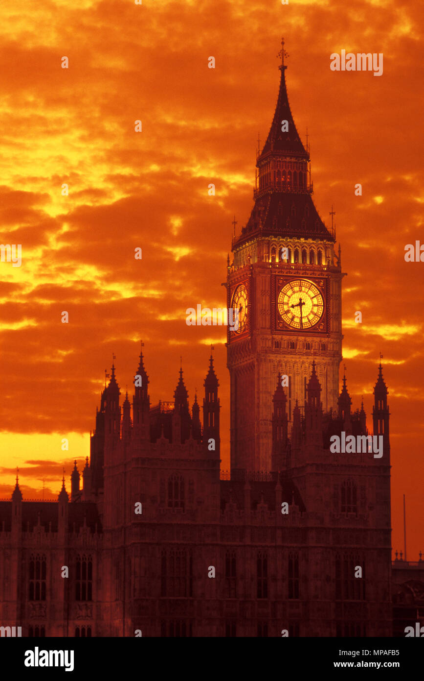 1988 HISTORICAL BIG BEN HOUSES OF PARLIAMENT LONDON ENGLAND UK Stock ...